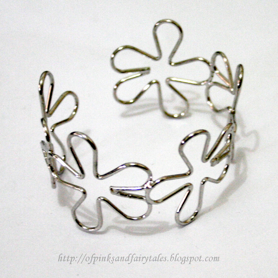 Of Pinks and Fairy Tales: Chunky Jewel Cuff Bracelet