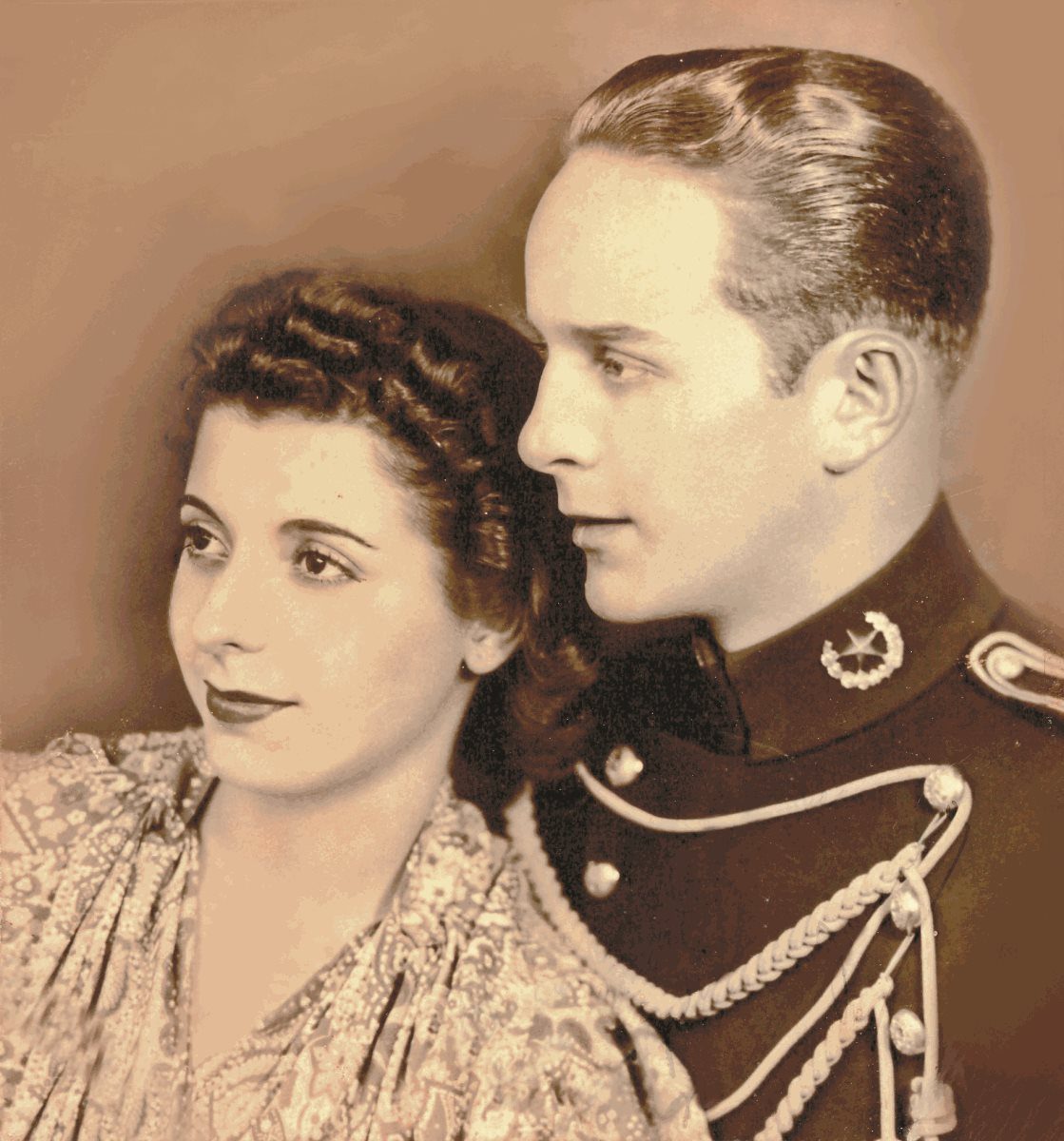 Las mil notas y una nota: Tibol