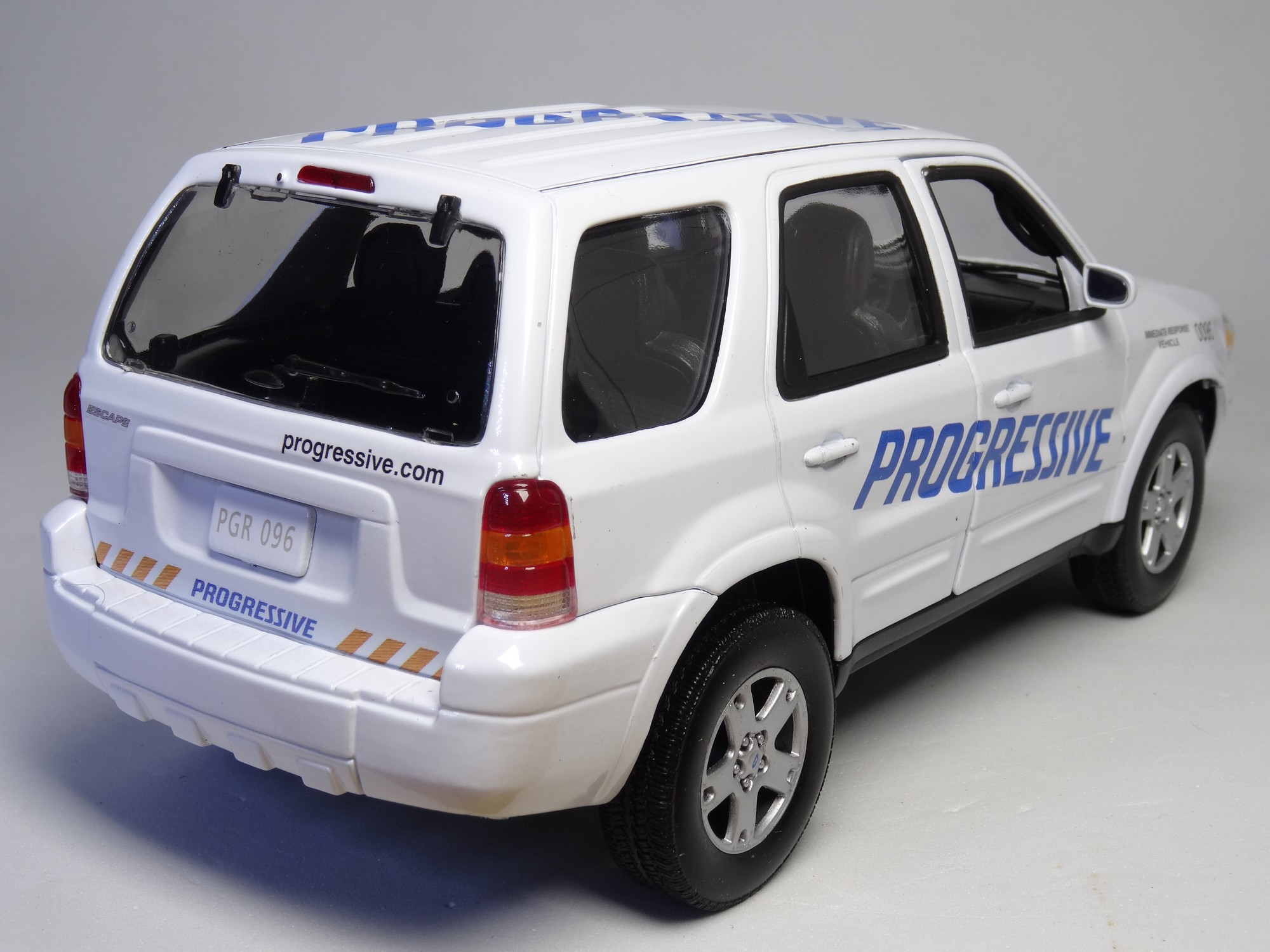 Modelli diecast 1:24 e dintorni: Progressive immediate response vehicles