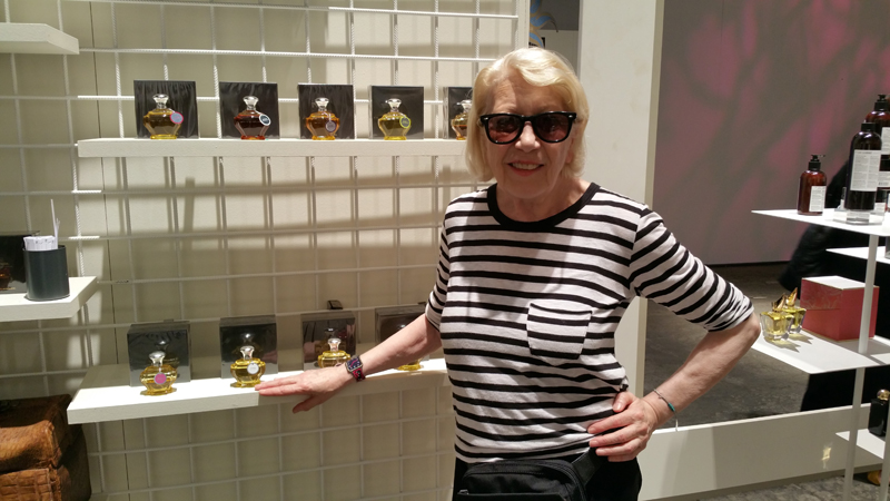 Raiders of the Lost Scent: Cinescent: Rubj VS. Irma la Douce (by ...