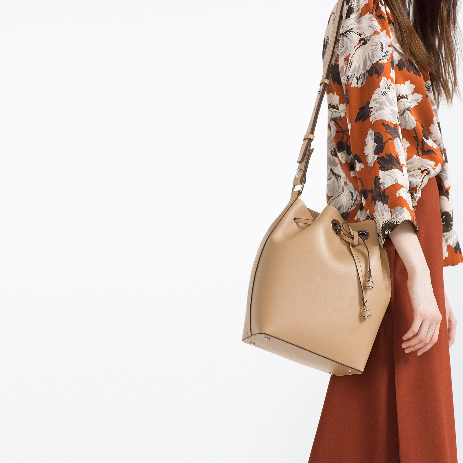 ZARA: Seleção Bolsas Tipo Saco - ZAREAR