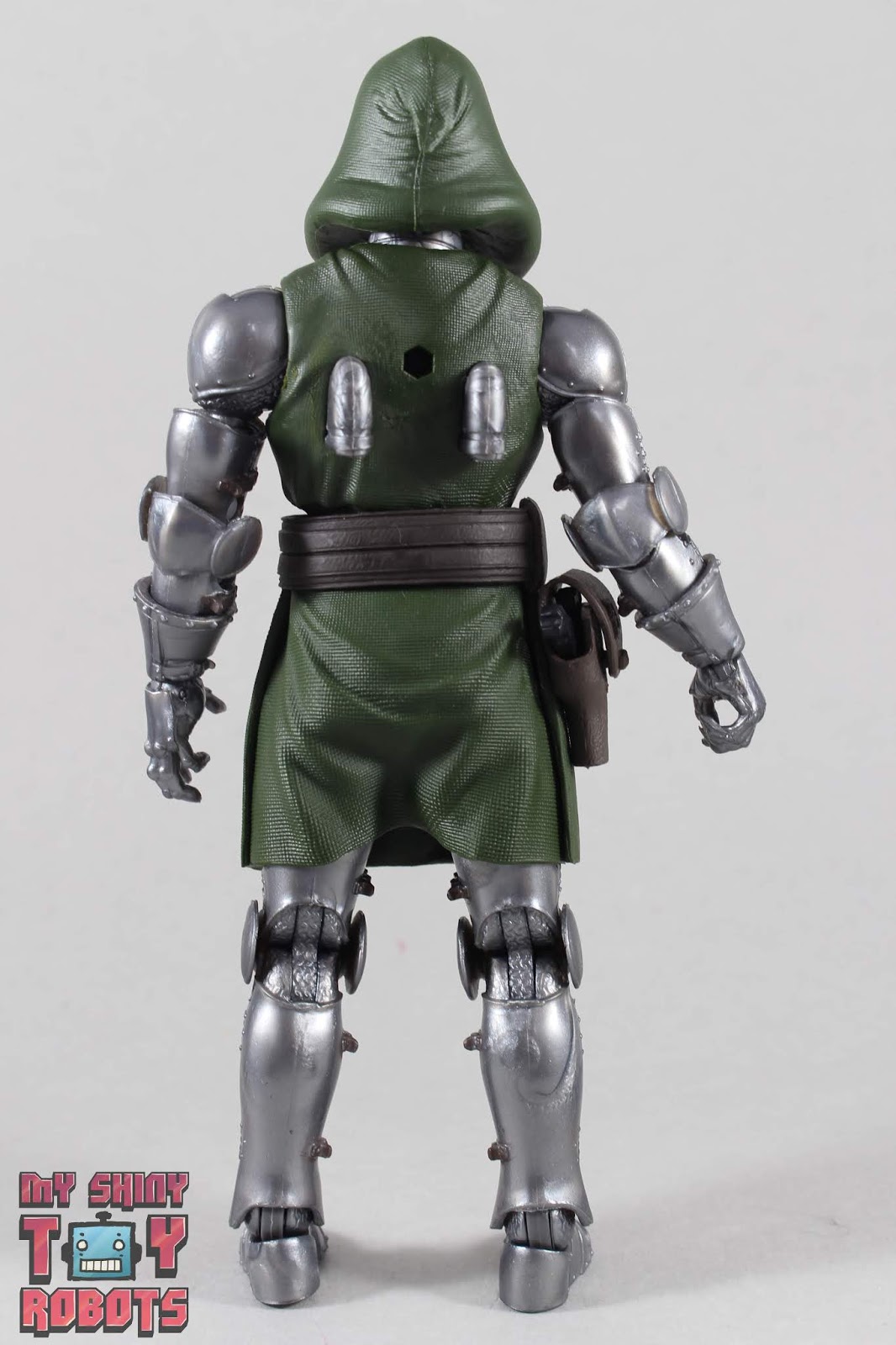 My Shiny Toy Robots: Toybox REVIEW: Marvel Legends Doctor Doom