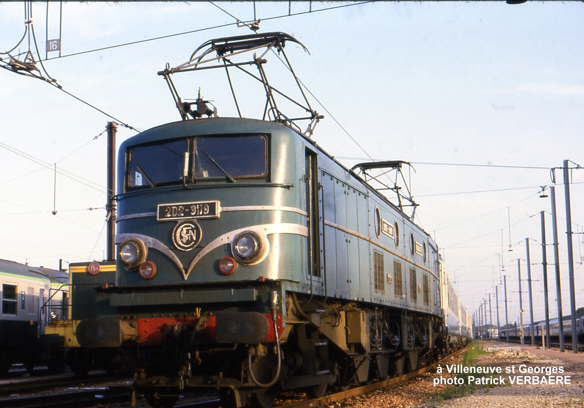 LA PASSION DU TRAIN: Les archives du 04-06-2019 : 2D2 9100 à Villeneuve