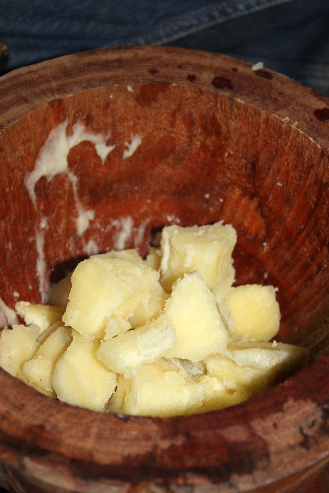 This and that: Pounding fufu....