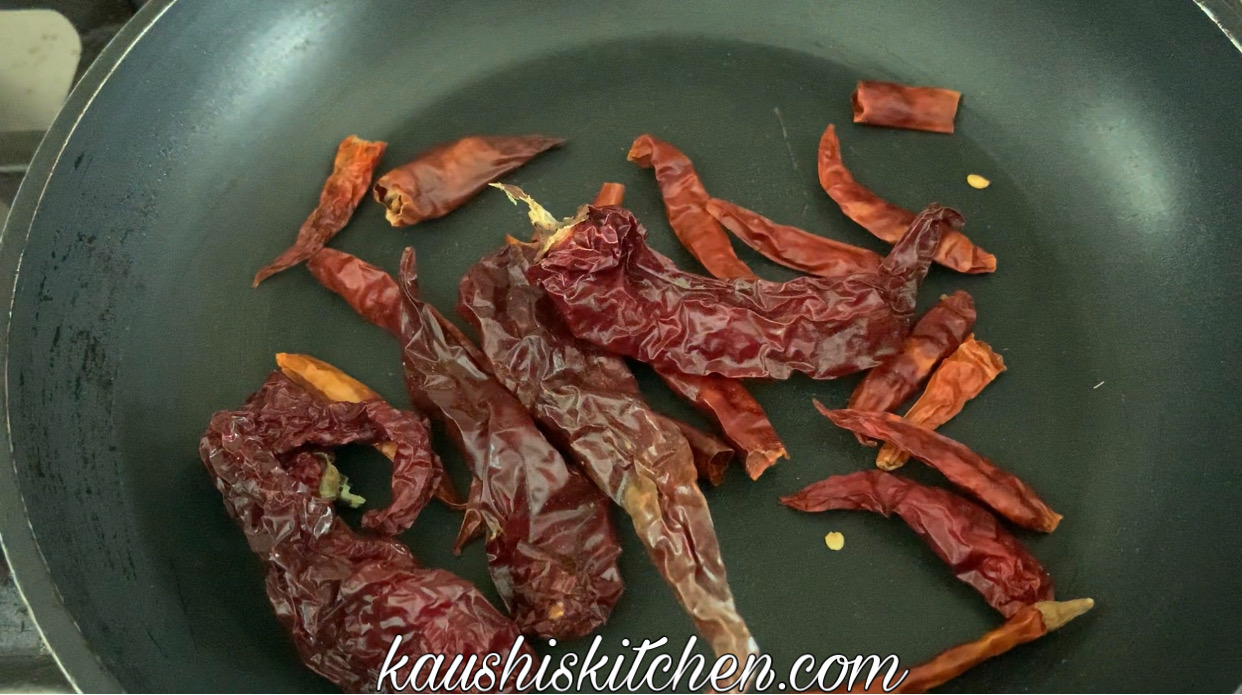 Vathakuzhambu Podi | How to make Vathakuzhambu Podi