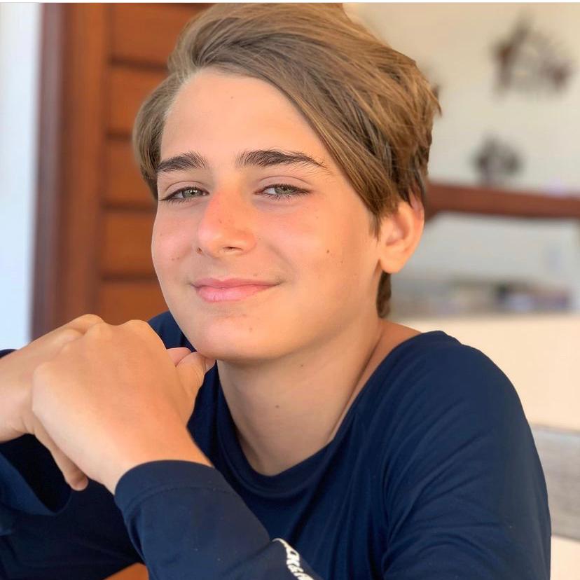 [News]Sam Sabbá grava música de ‘Heathers – O Musical’ - Reino Literário Br