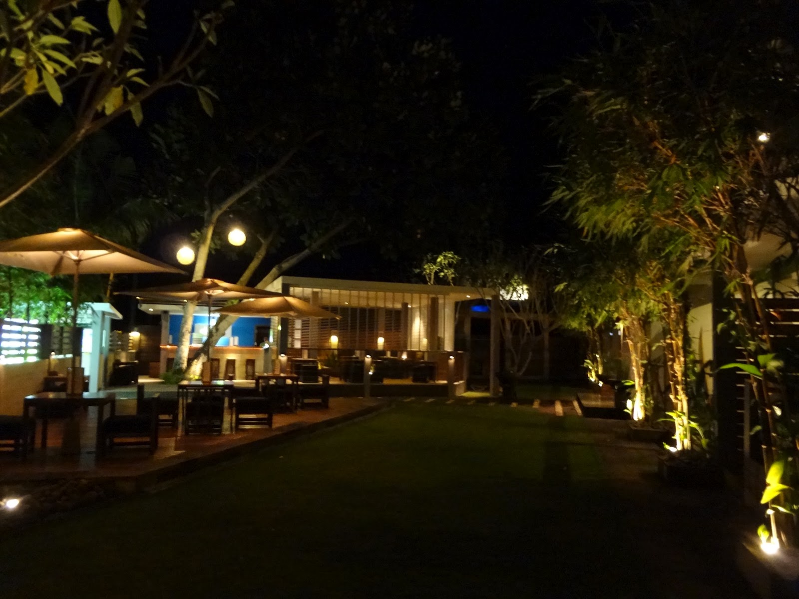 Sebastian&Raisa sind unterwegs: Batukaras (Java, Indonesien)