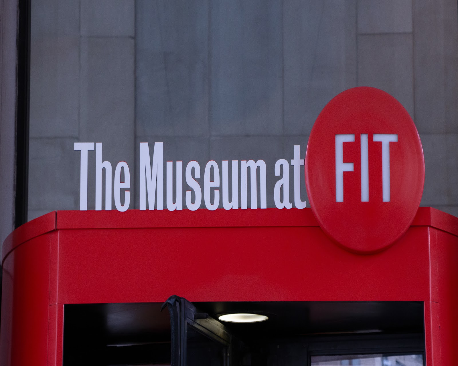 Travels in the 2nd half: The Museum at FIT Displays the History of Fashion