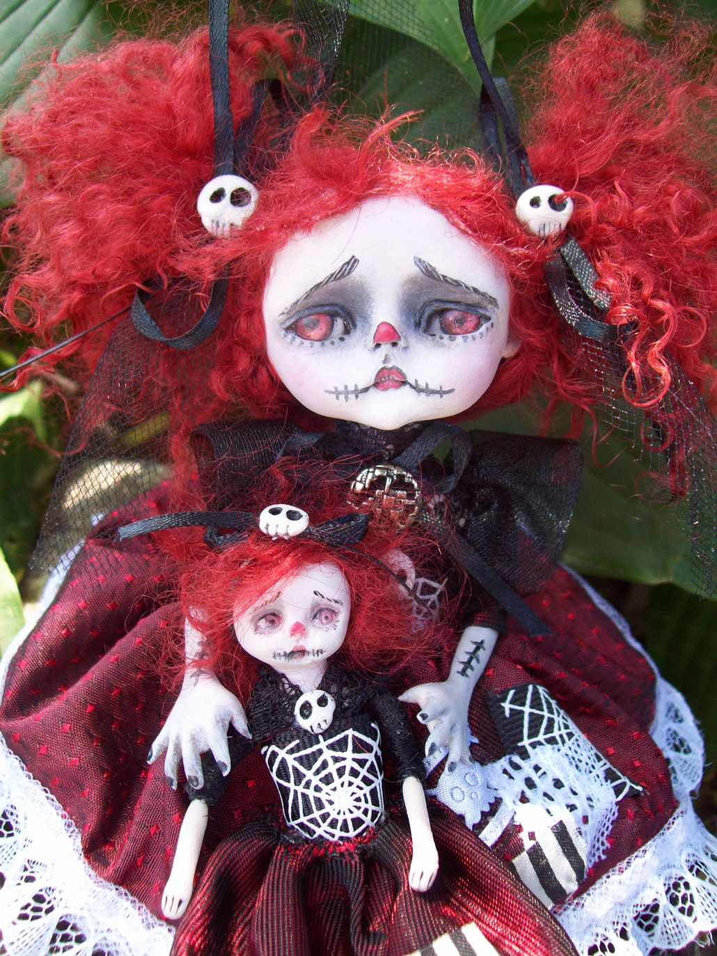 Anne Marie Gibbons Lil' Poes OOAK goth dolls and monsters.: Sally Stitch