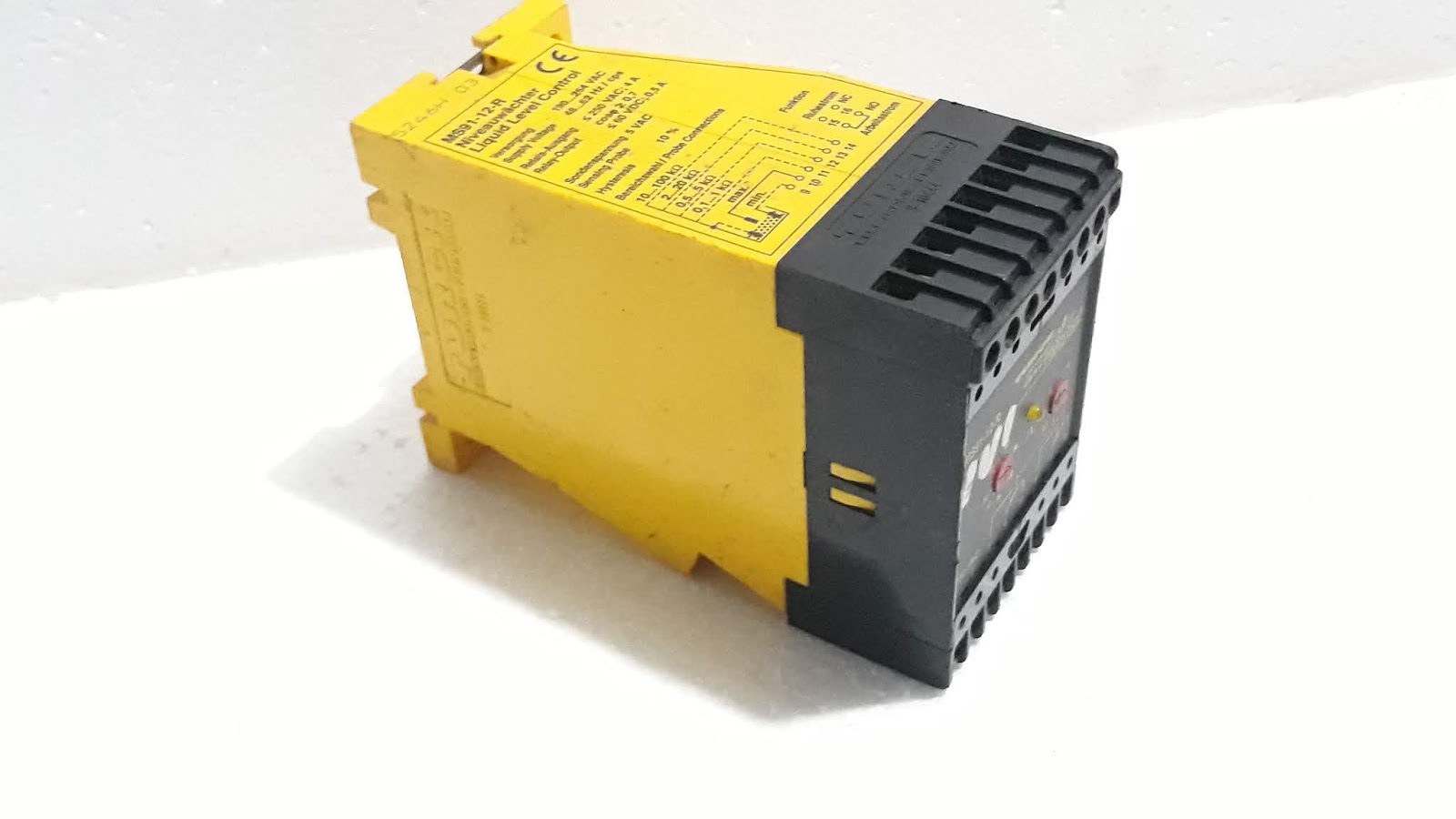 TURCK MS91-12-R LIQUID LEVEL CONTROLLER