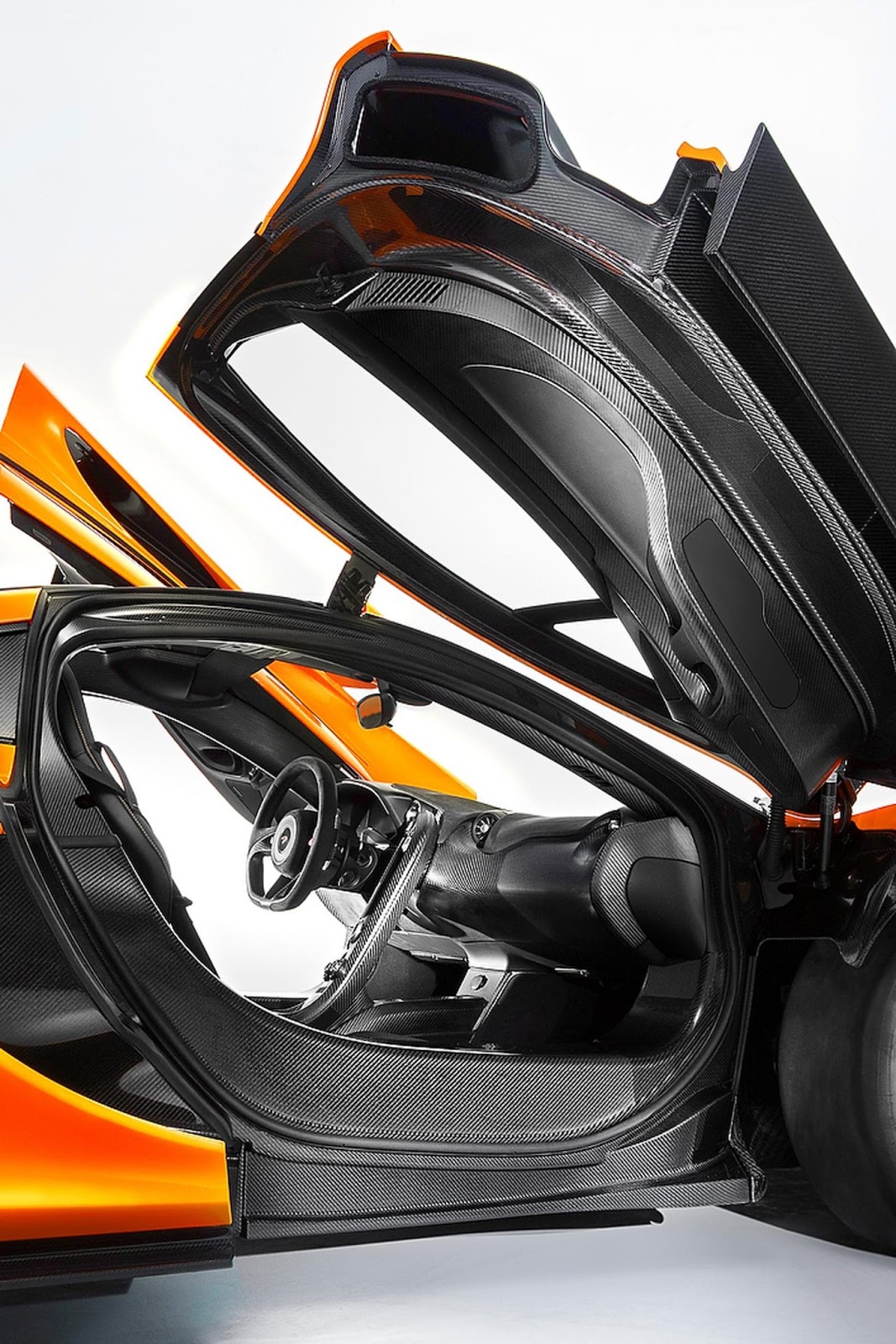 MCLAREN P1 INTERIOR REVEALED - Awesome Cars: MCLAREN P1 INTERIOR REVEALED