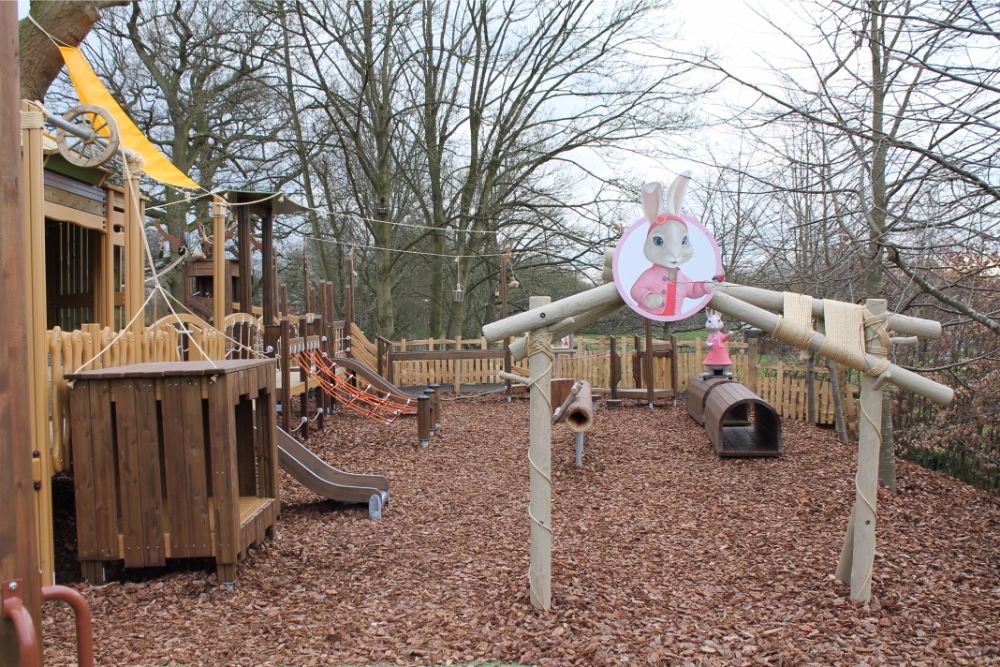 Days Out: Peter Rabbit Holiday Hop at Willows Activity Farm | Quite ...