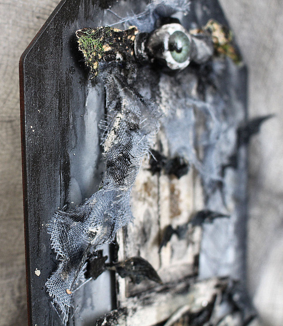 Scrapbook Dreams: S for Spooky