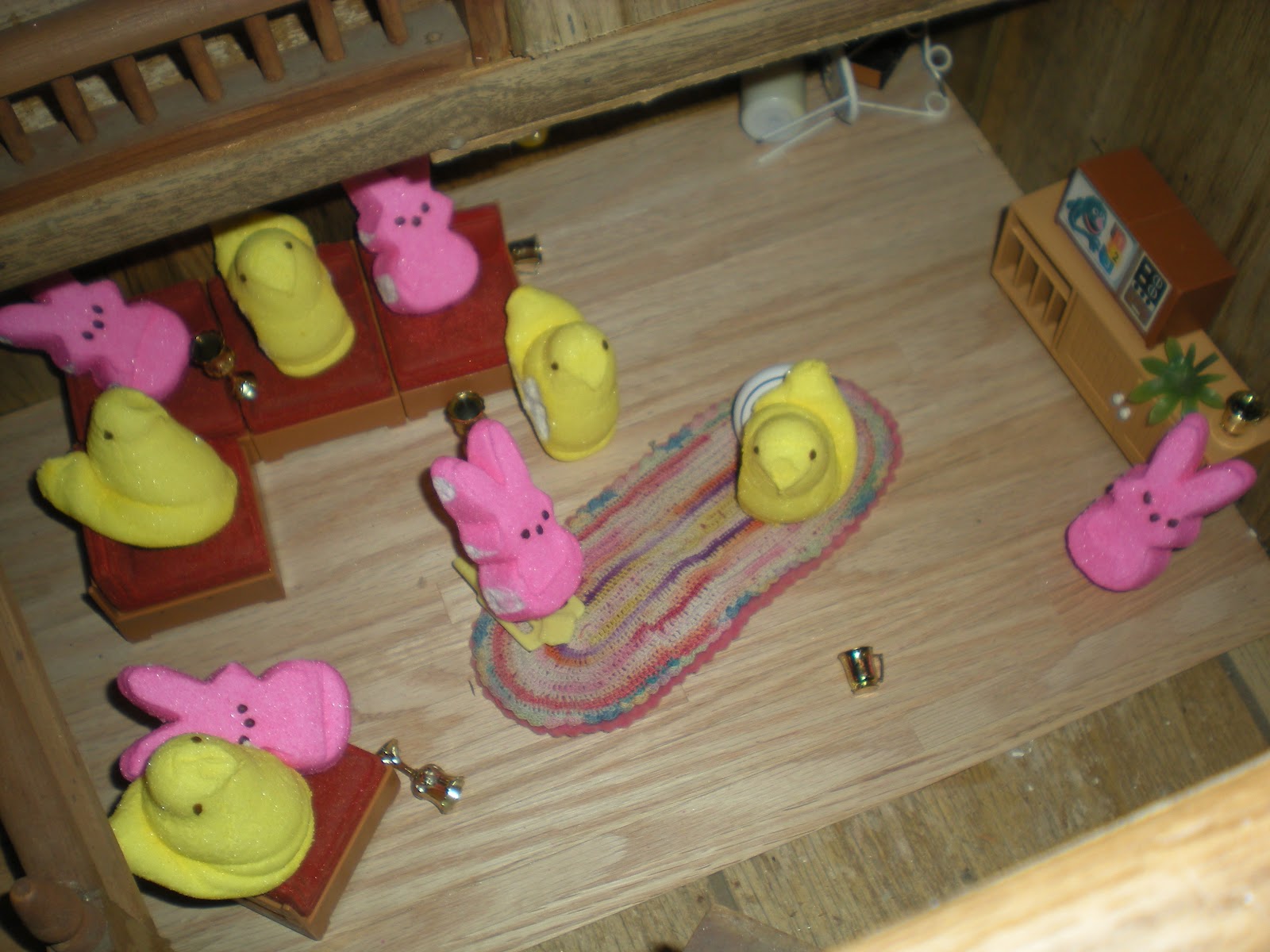 me and you and ellie: Party peeps