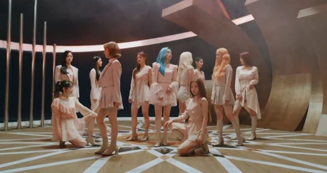 LOONA ha revelado el MV completo de la versión en inglés de "Star ...