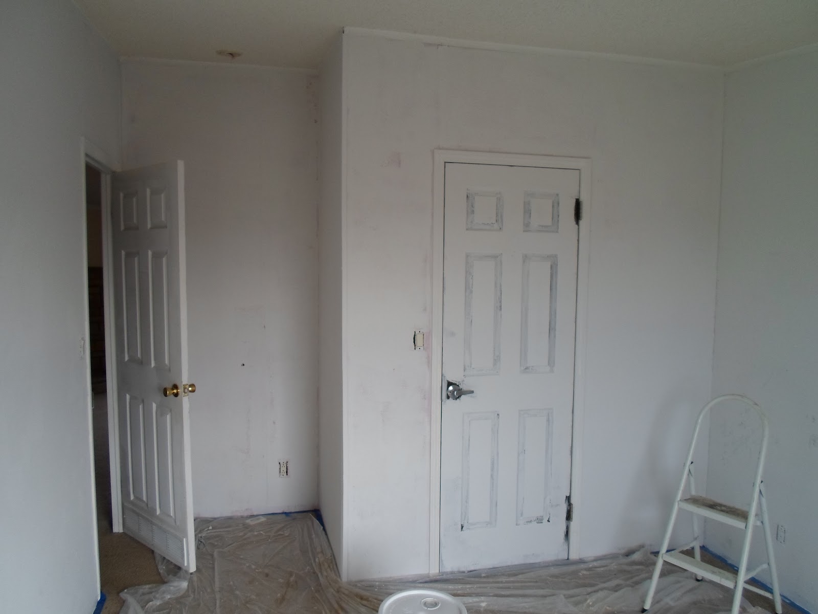 Autumn in Oklahoma: Redoing peeling paint