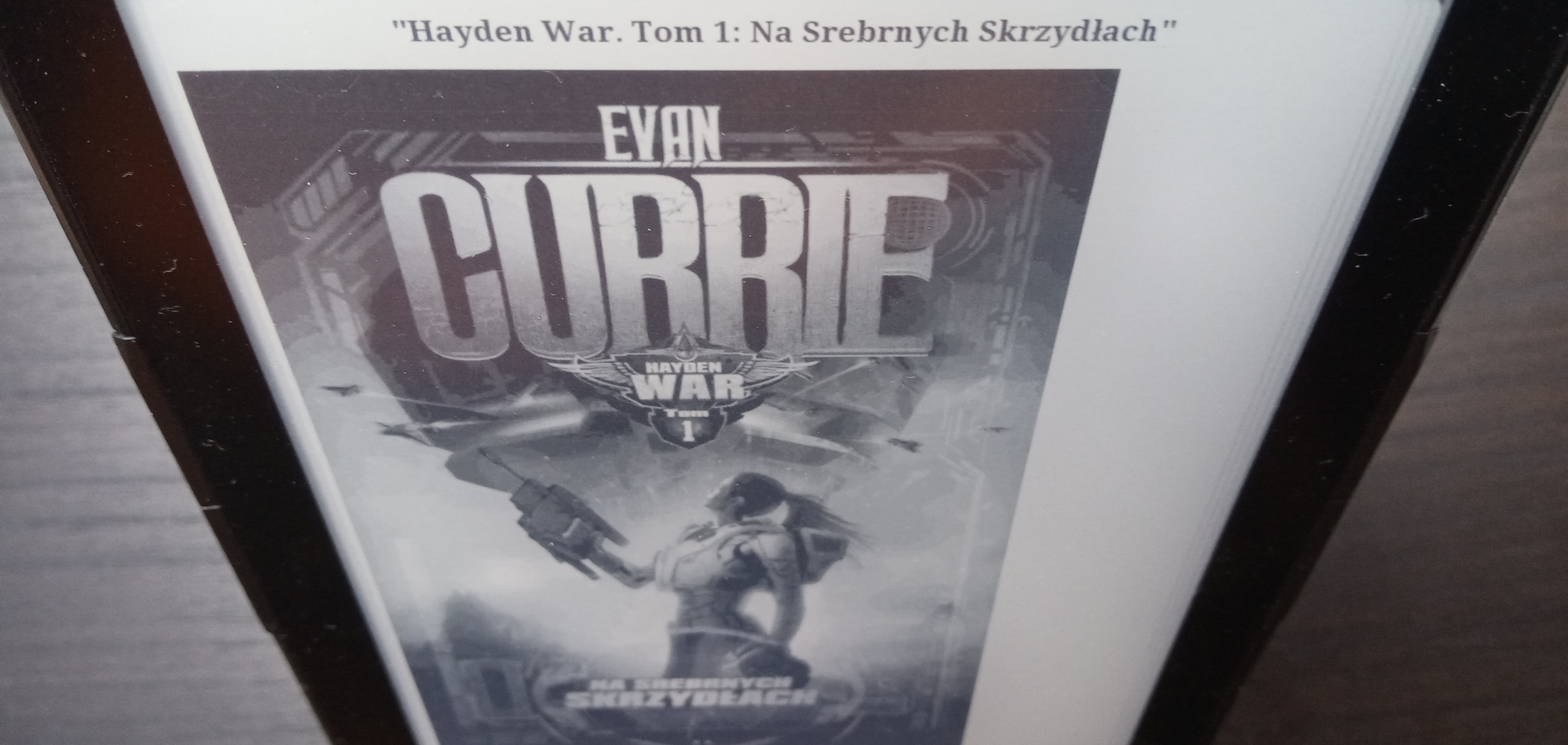 Evan Currie - Na srebrnych skrzydłach