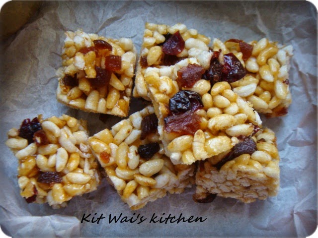 Kit Wai's kitchen : 干果米花呈 ~ Mixed Fruits Puffed Rice Crackers