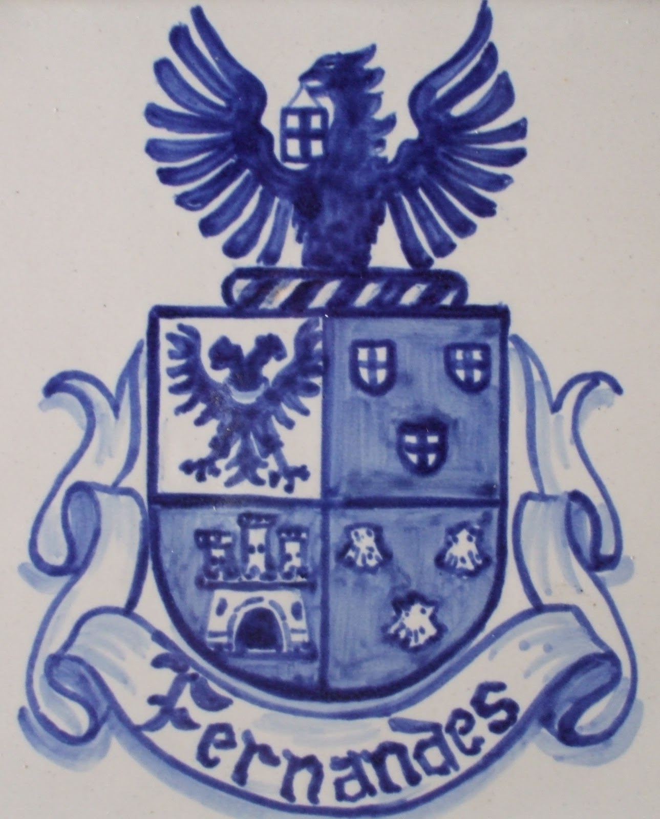 Arte em azulejos: Brasão de Familia Fernandes