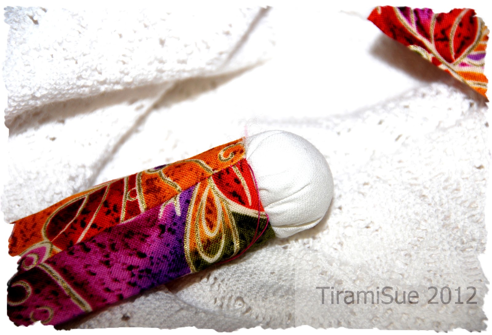 TiramiSue: Babushka Pin Cushion