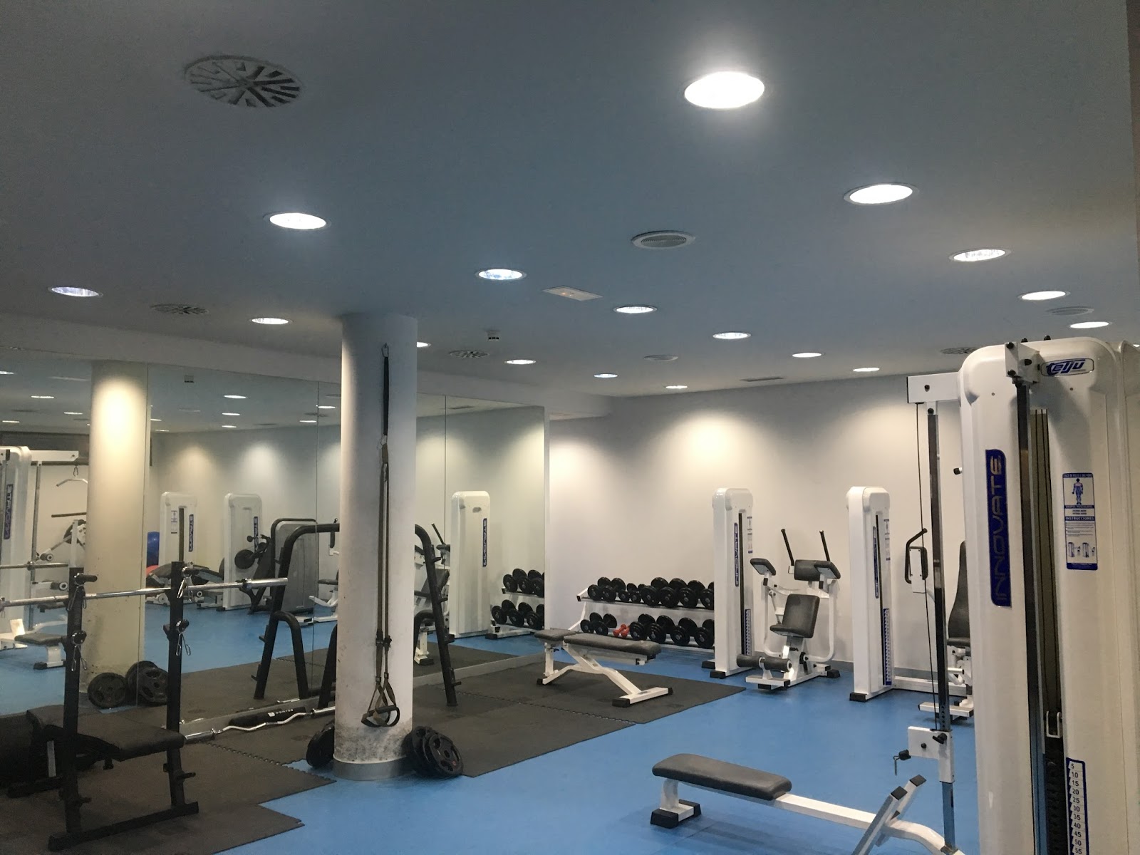 EBLED ILUMINACION: CAMBIO DE ILUMINACION EN GIMNASIO
