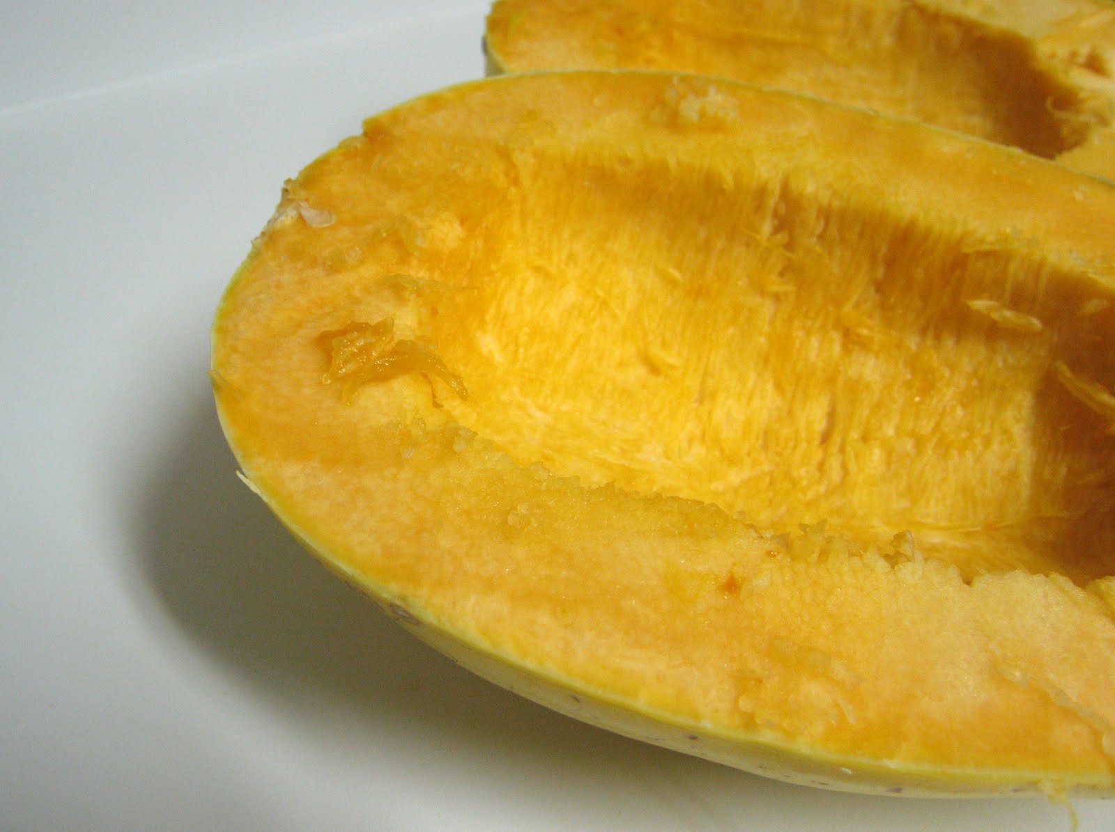 The Saucy Kitchen: Spaghetti Squash