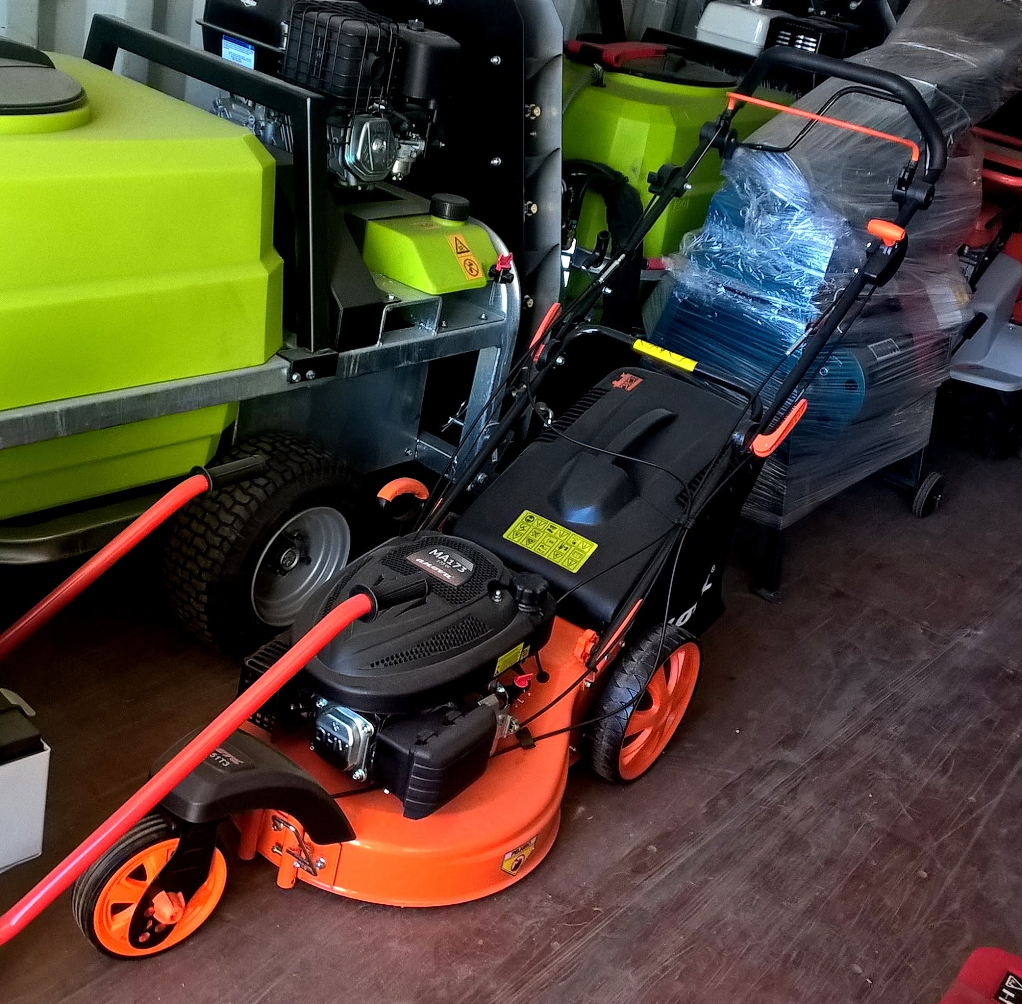 Corta-relva Anova Giro Zero