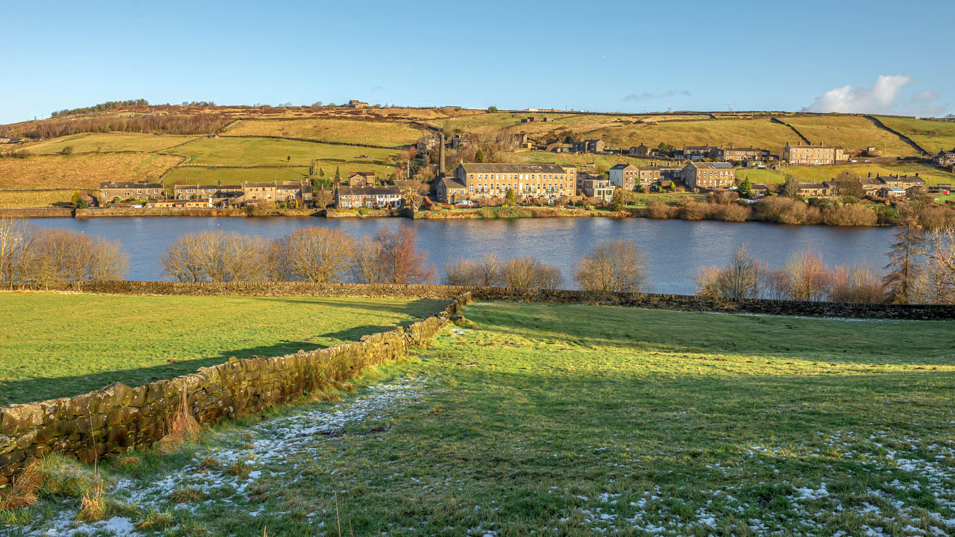 Last Of The Summer Pies: 2 Mile Circular Walk - Oxenhope | Leeming ...