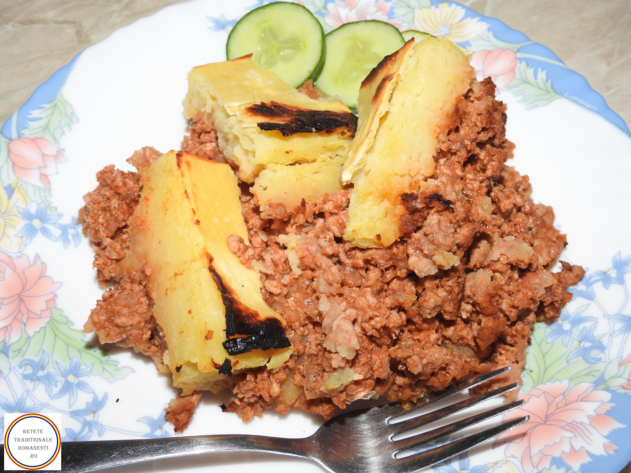 Musaca de cartofi piure reteta | Retetetraditionaleromanesti.ro