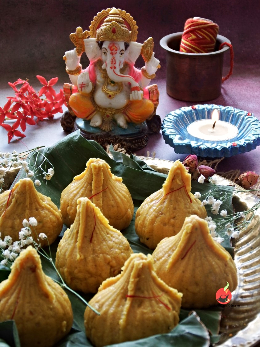 Besan Modak | Besan Laddoo Modak