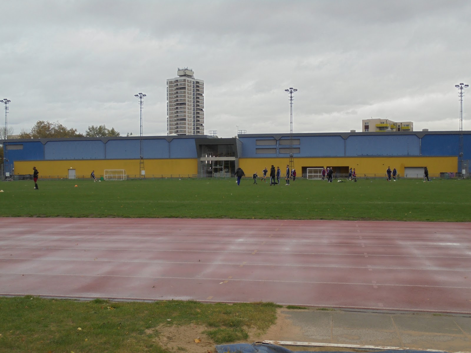 The Tortoise Travels: Sporting Bengal United - Mile End Stadium