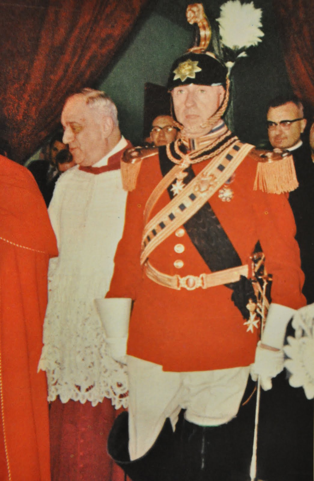 Orbis Catholicus Secundus: Bring Back the Noble Guard