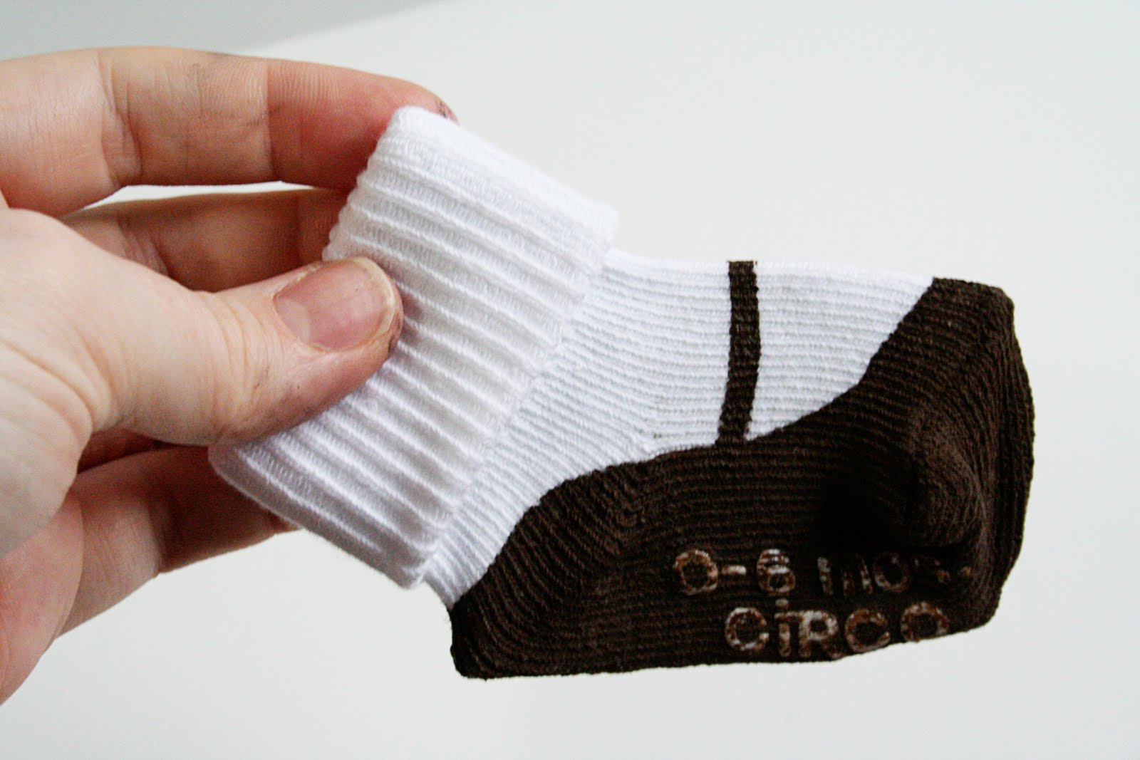 Better Life Blog: DIY Shoe Socks - Tutorial