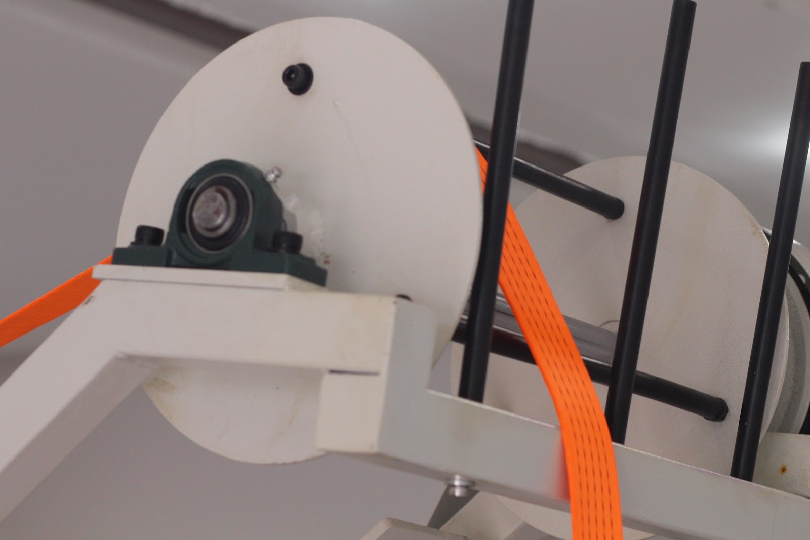 Heavy duty industrial sewing machines: How to operate Heavy Duty ...