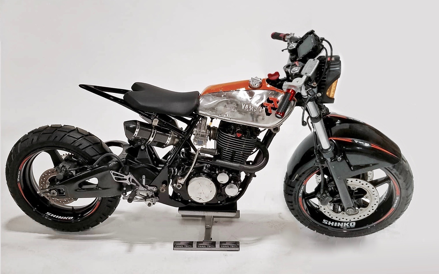 Trail Tech TT500 - Inazuma café racer