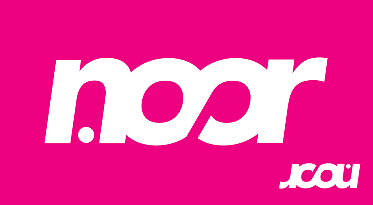 The Noor App by Neelofa Aplikasi Islamik Al-Quran Player, Arah kiblat ...