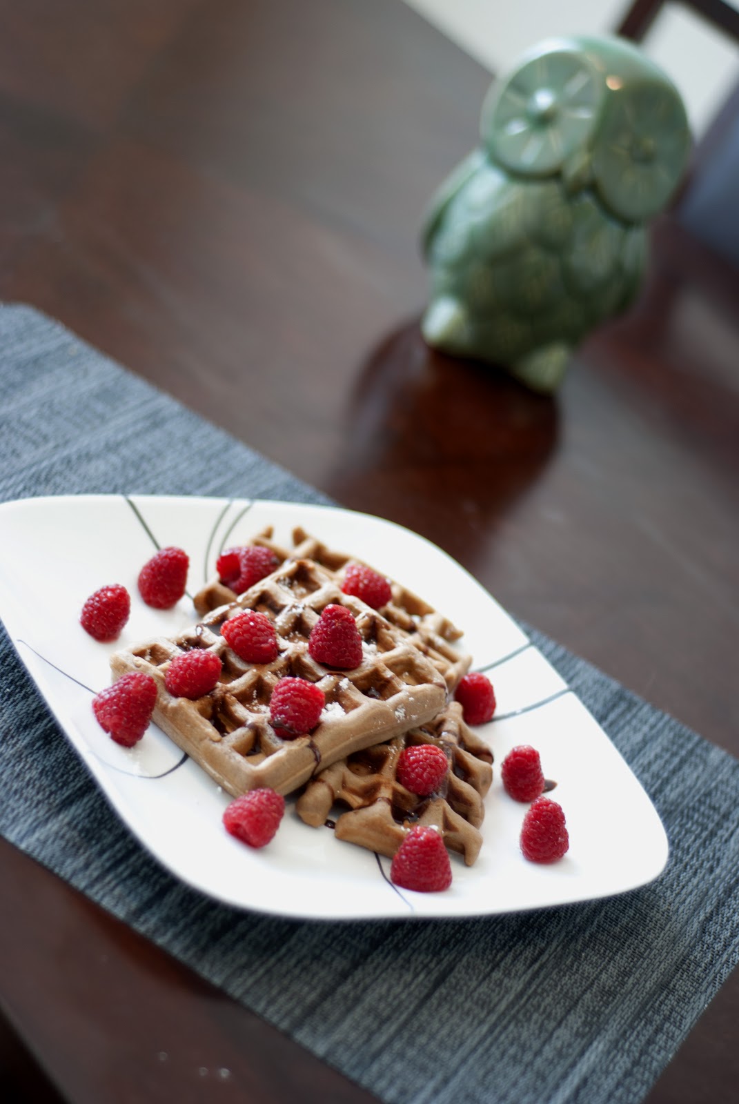 My Mess Their Kitchen: Fancy Mother's Day Brunch: Choco Waffles