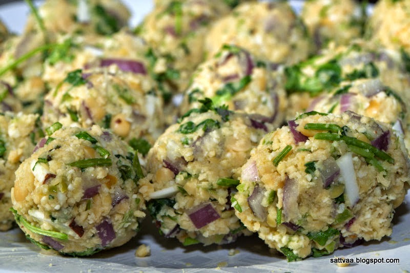 Sattvaa: Nuchinunde with hasi majjige huli (steamed lentil balls with ...