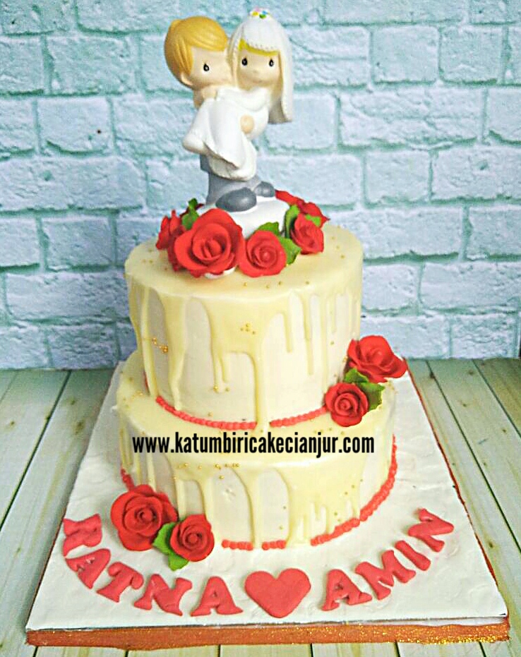 Wedding Cake Tema Ivory and Red - Katumbiri Custom Cake Cianjur