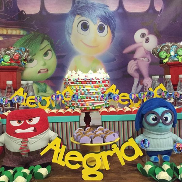 Fiesta temática intensamente