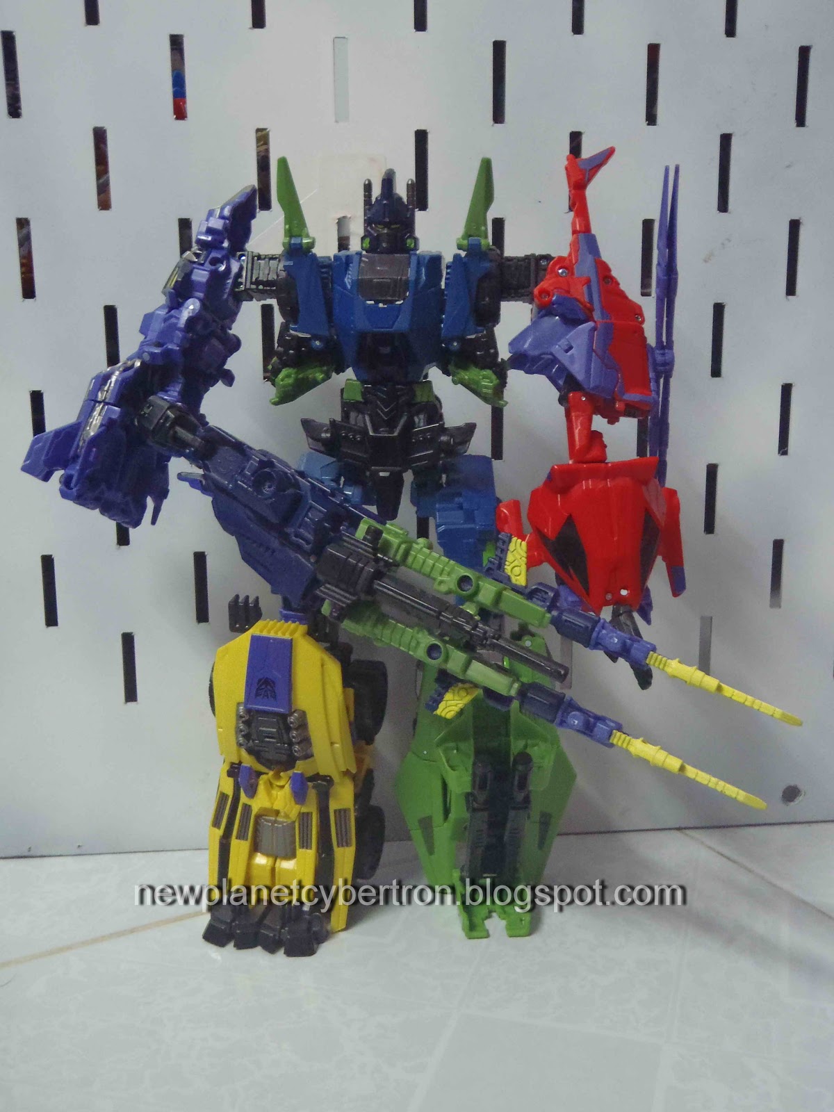 Transformers Fall Of Cybertron Bruticus Upgrade Kit