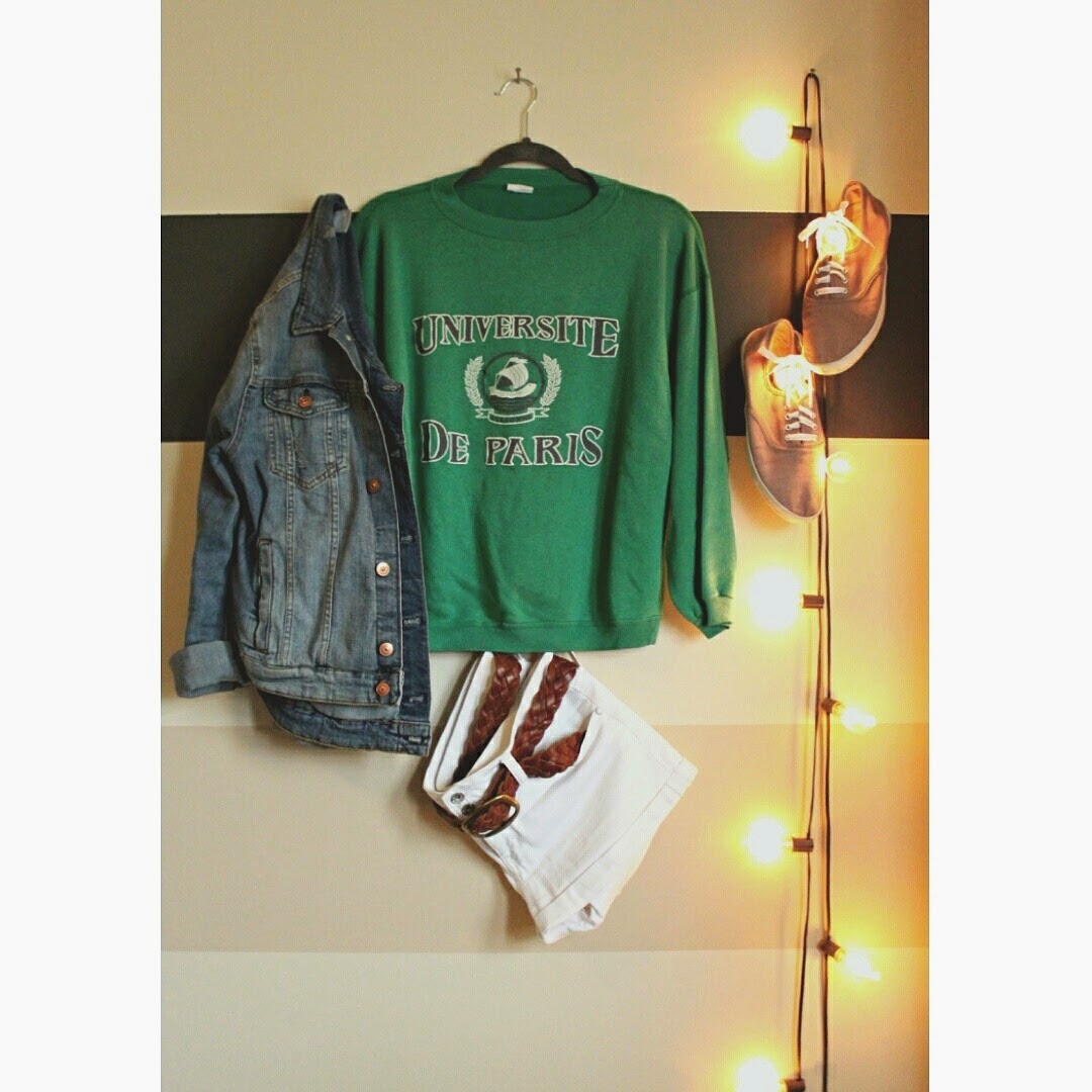 Rookie Crafter: "The Striped Wall" Outfits