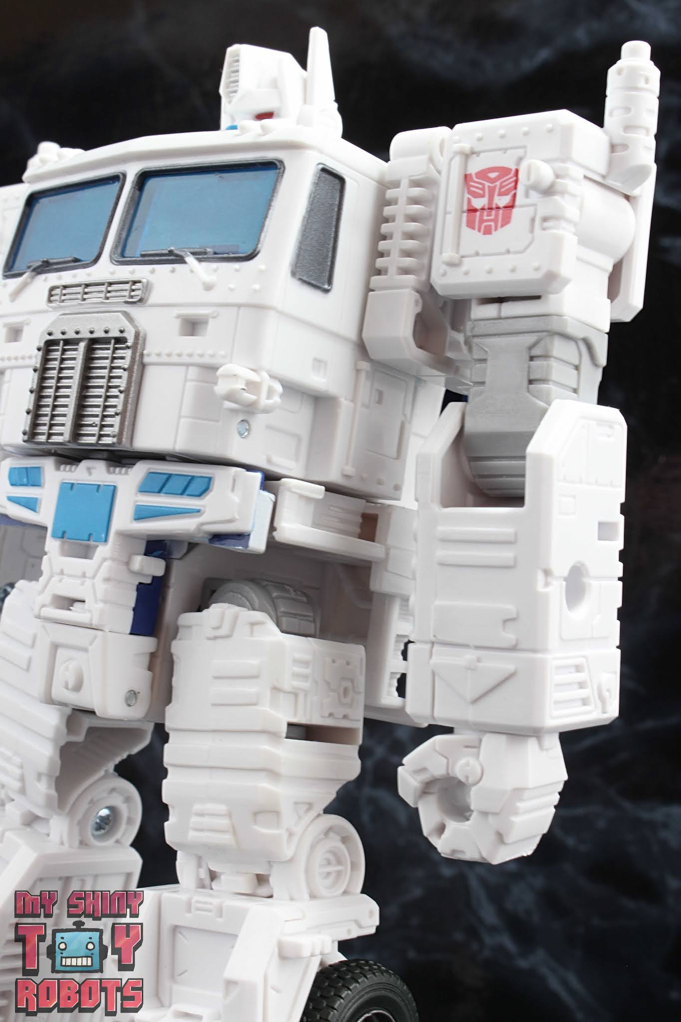 My Shiny Toy Robots: Toybox REVIEW: Transformers War for Cybertron ...