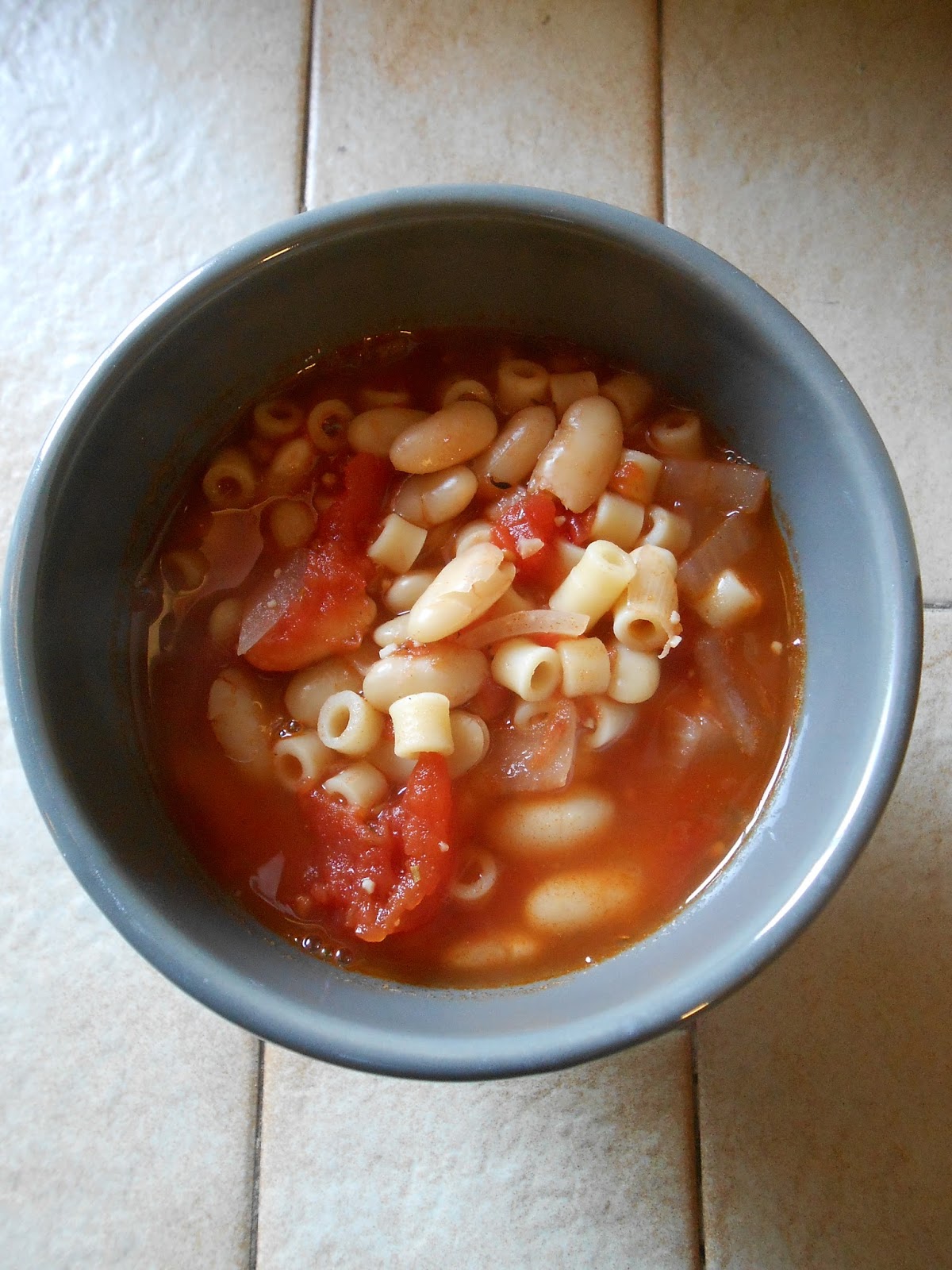 Eat cook and love: Soupe aux haricots blancs et ditalini