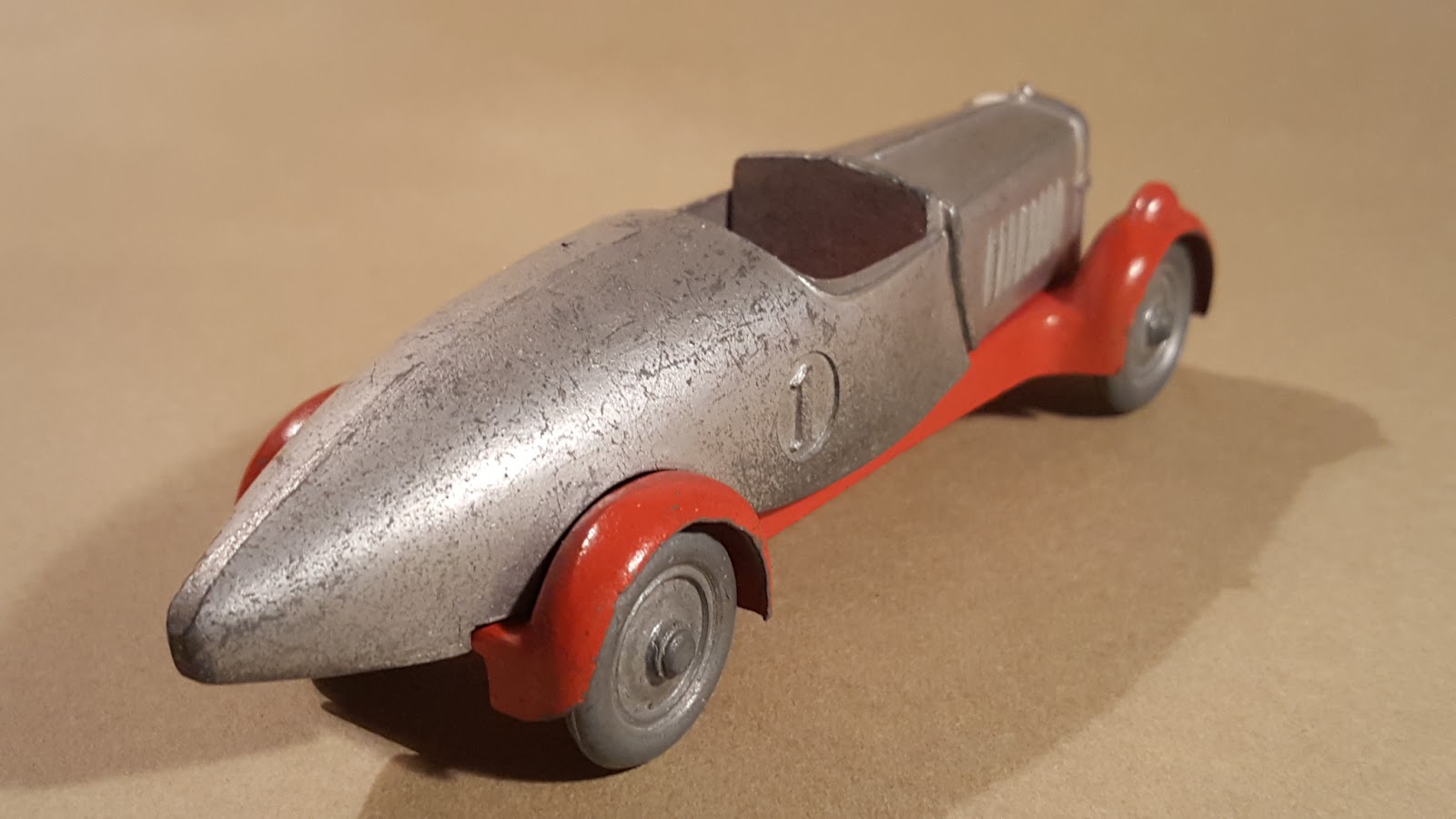 AU JOUET PARISIEN: Panzer / Solido Démontable 100 Junior Avant Guerre ...