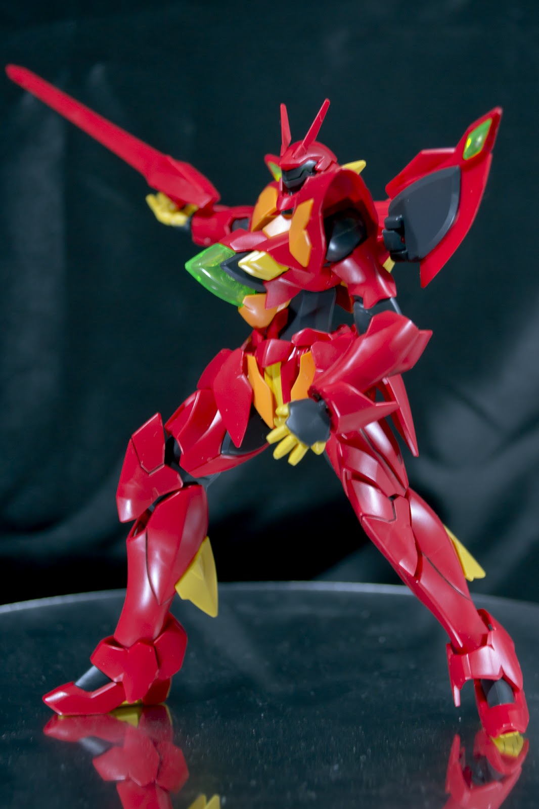 GUNDAM GUY: HG 1/144 Zeydra - Video Review by Team GG