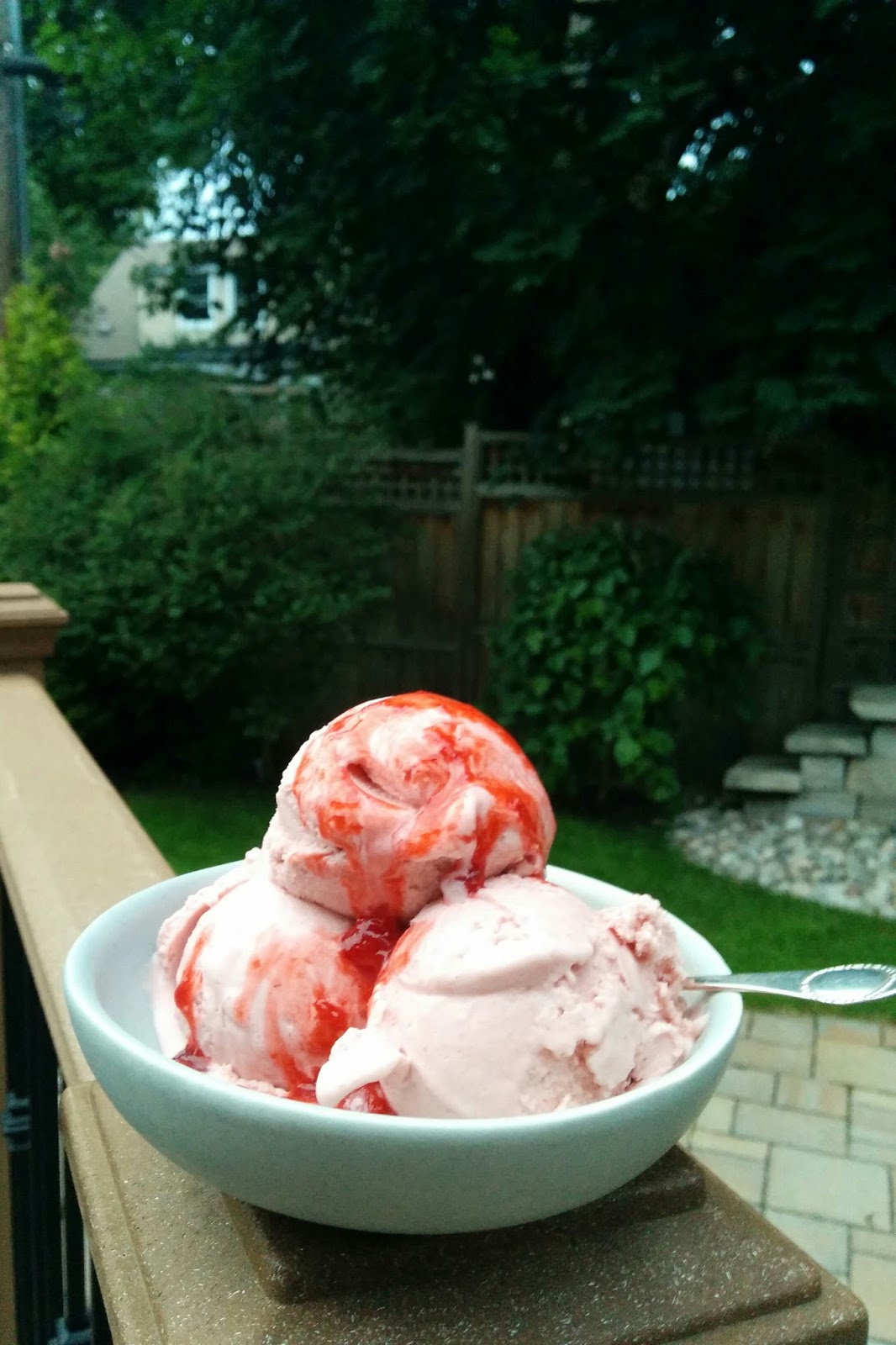If Music be the Food of Love, Play On: Creamy Zippy Strawberry Ice Cream