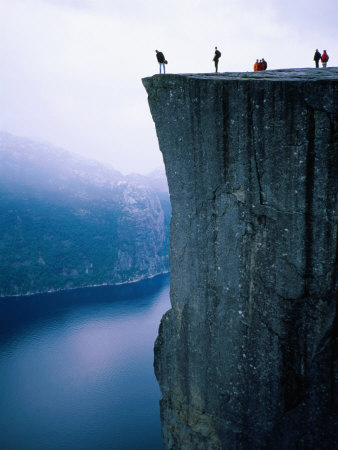 Pix Grove: Massive Flat Cliff in Norway