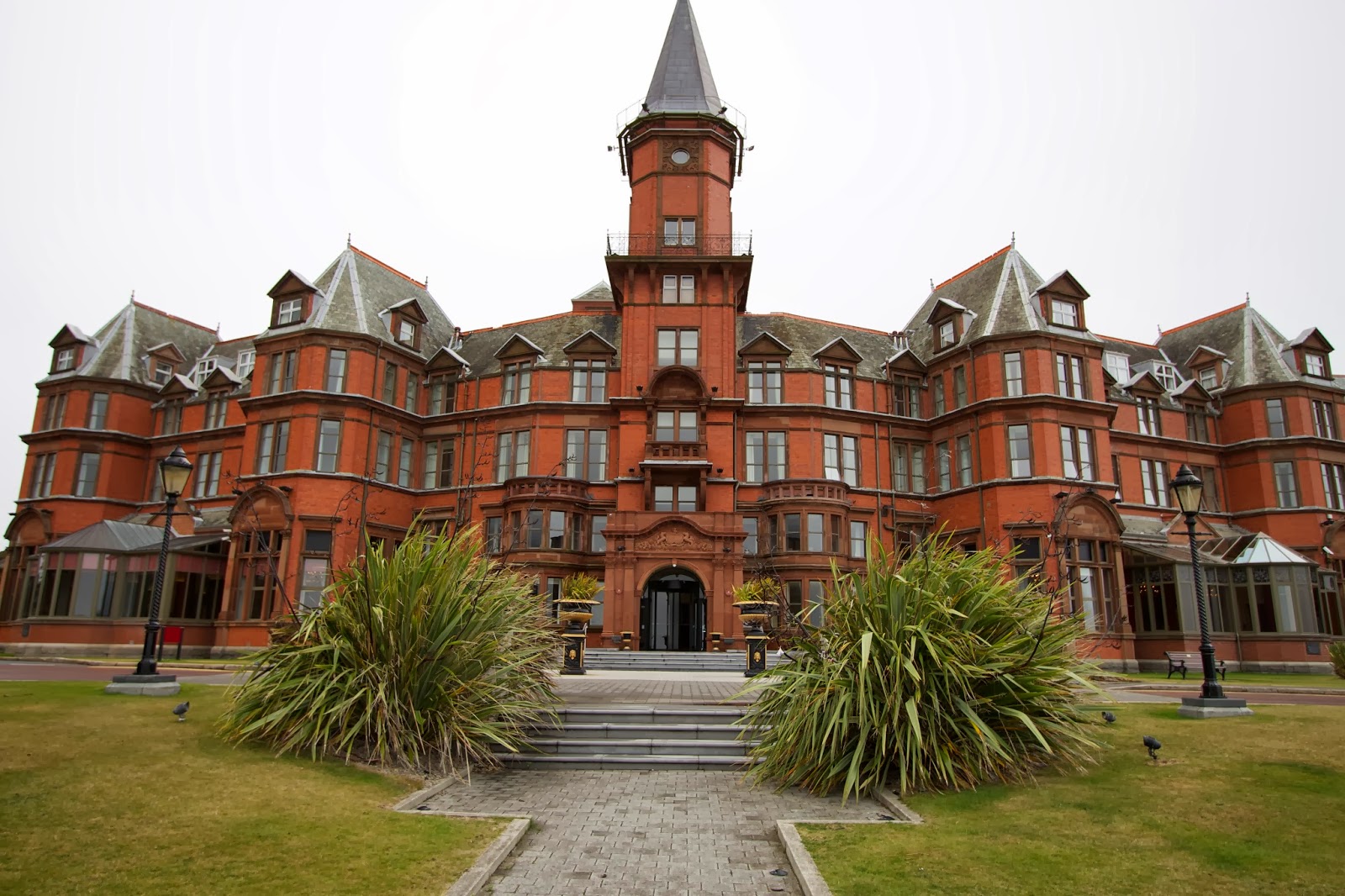 Fairways and Dreams Golf: Royal County Down and the Slieve Donard Hotel