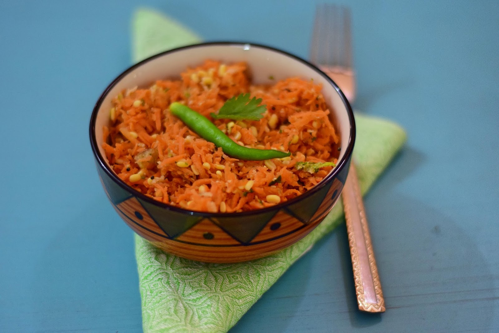 Veggiesome: MOONG DAL SALAD / KOSAMBARI